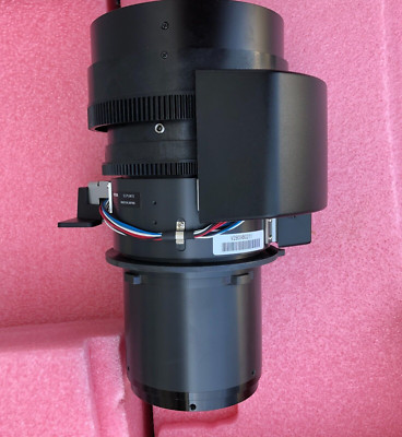 Epson ELPLM15 Middle Throw Zoom Projector-Great Condition-30 Day Money ...