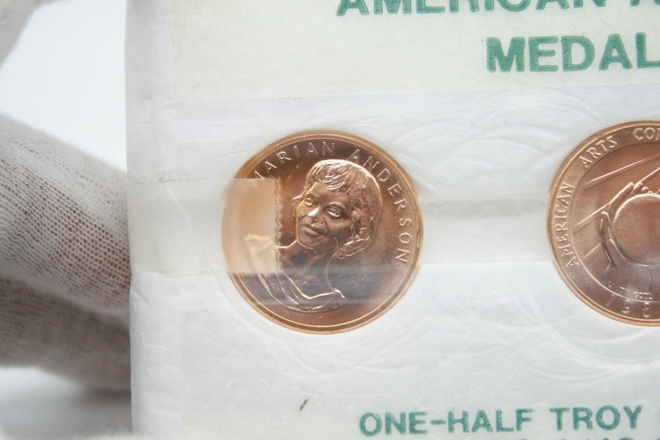 1980 1/2 oz MARIAN ANDERSON AMERICAN ARTS GOLD MEDALLION 3 COINS SET 1/ ...