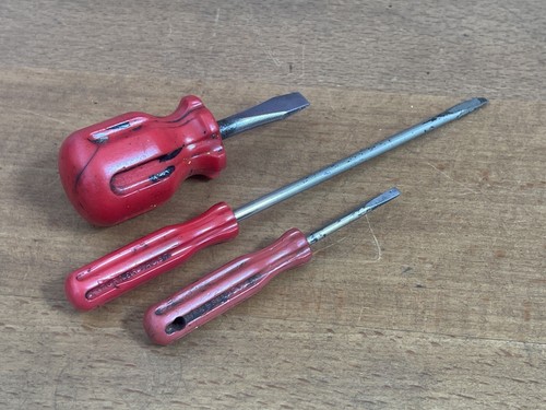 Vintage Lot x3 TURNER Australia Red Handled Flat Miniature Screwdrivers ...