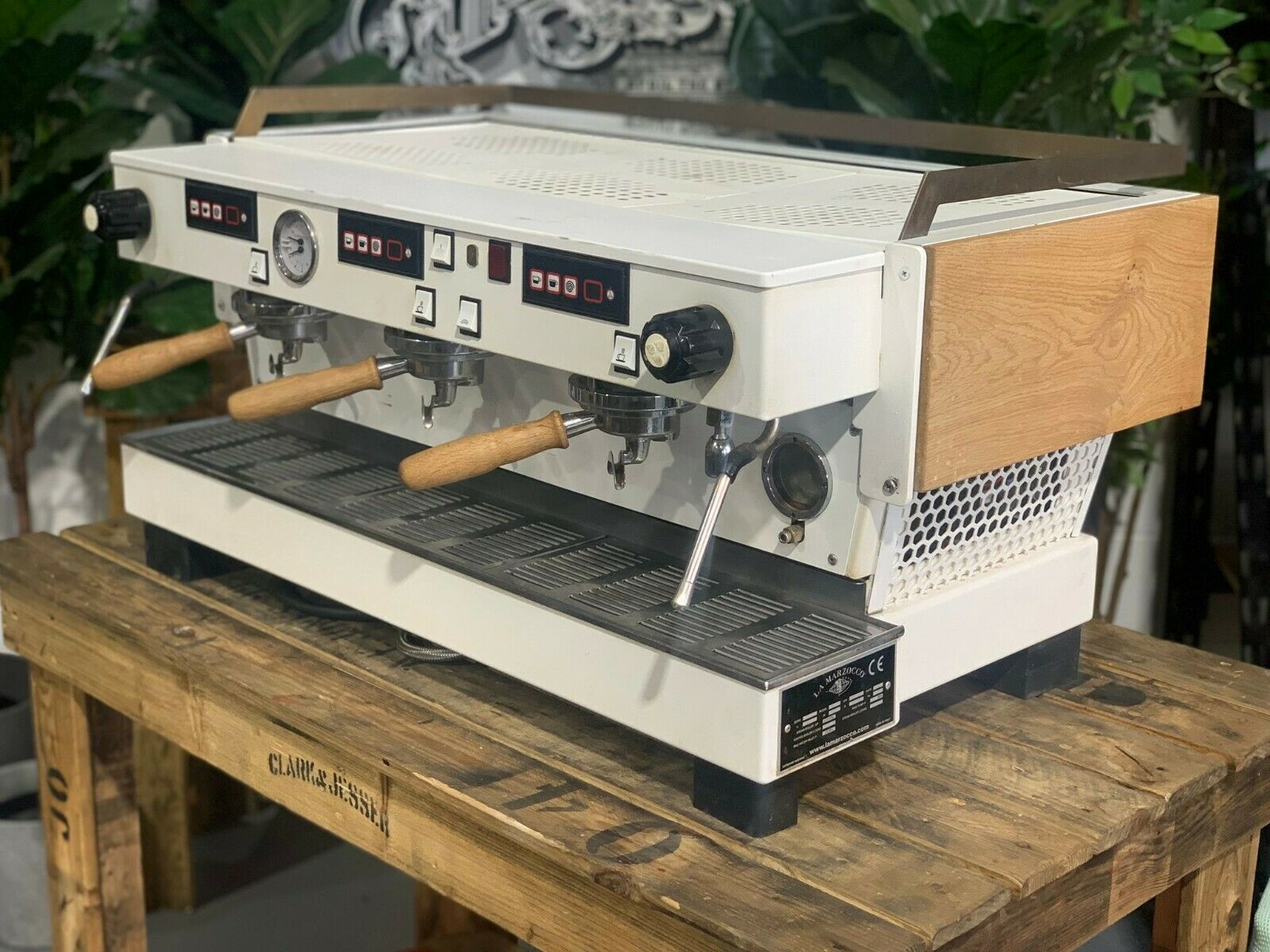 LA MARZOCCO LINEA CLASSIC 3 GROUP WHITE, WOOD & TIMBER HANDLES ESPRESSO ...