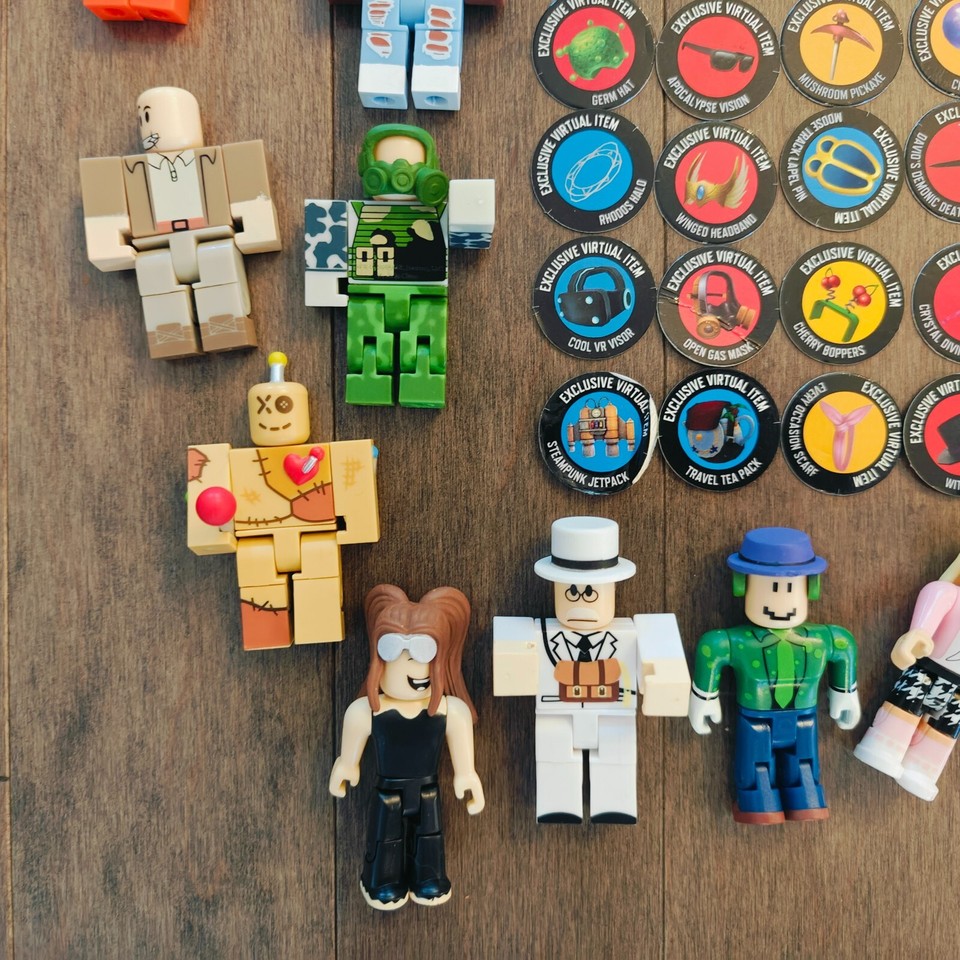 BIG! Roblox Face Toy Code Bundle Lot Of Exclusive Virtual Items ...