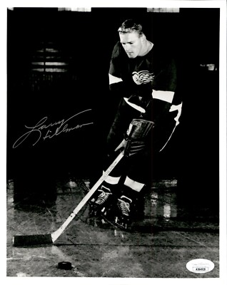 Larry Hillman Signed Detroit Red Wings 8x10 Photo JSA COA | eBay