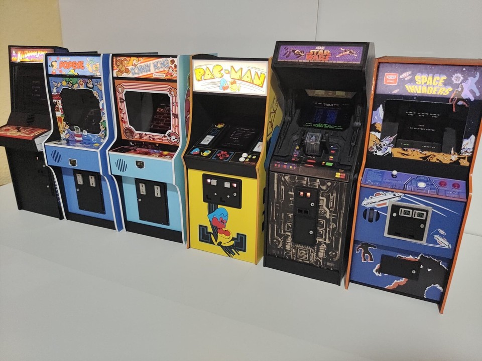 Popeye 1/6 scale mini working arcade cabinet (Playscale, New Wave Toys ...