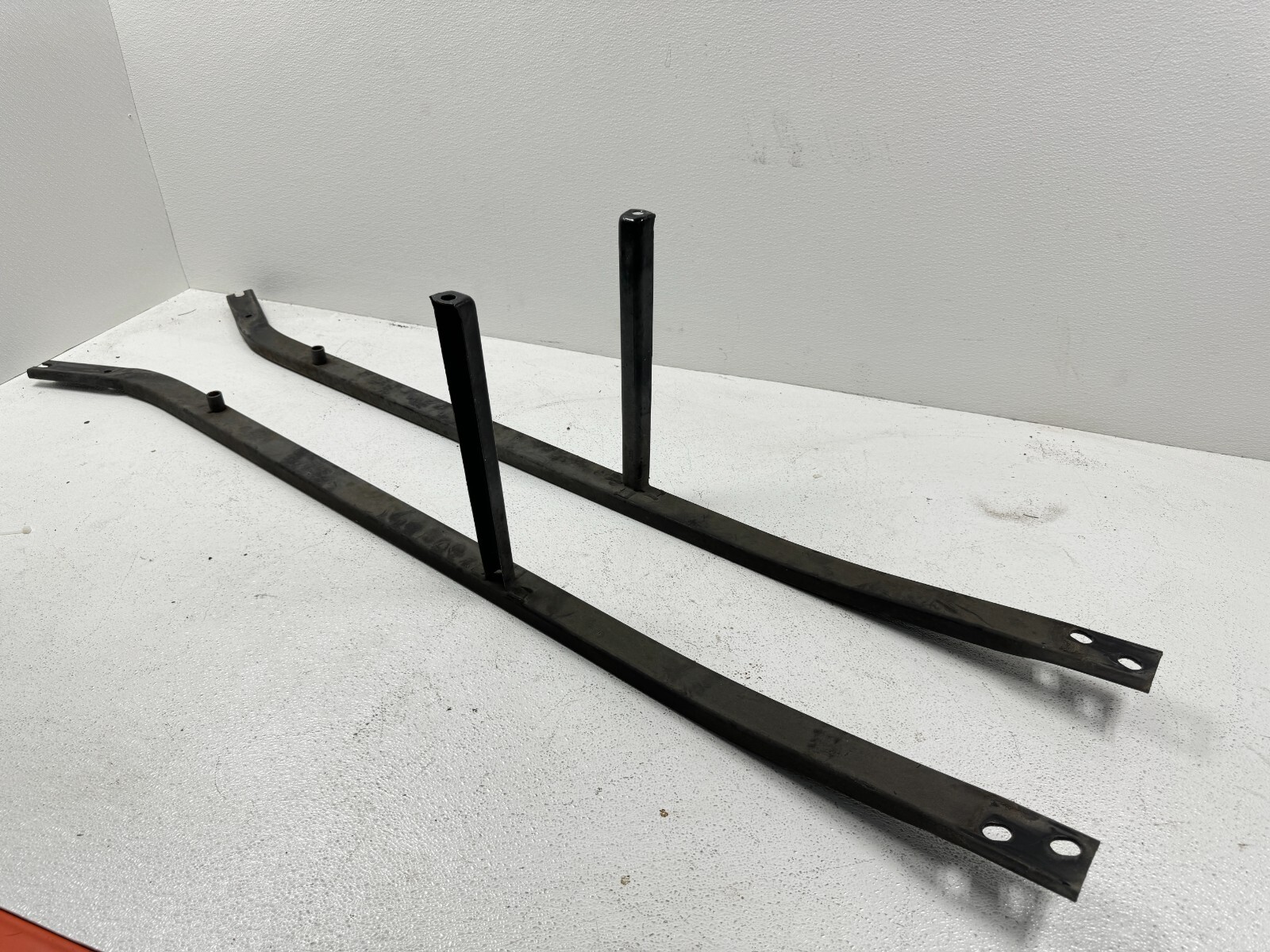 2005-2009 OEM Ford Mustang Convertible Rear Support Braces Pair LH/RH ...