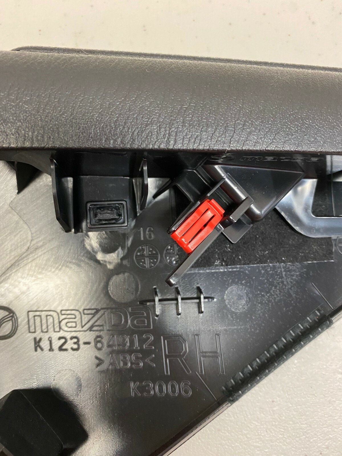 2017-2020 MAZDA CX-5 CENTER CONSOLE SIDE TRIM COVER PANEL pasanger | eBay