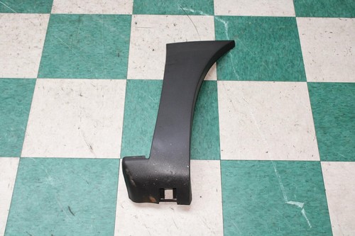 02-06 Avalanche Black Front Passenger Right Fender Cladding Molding ...