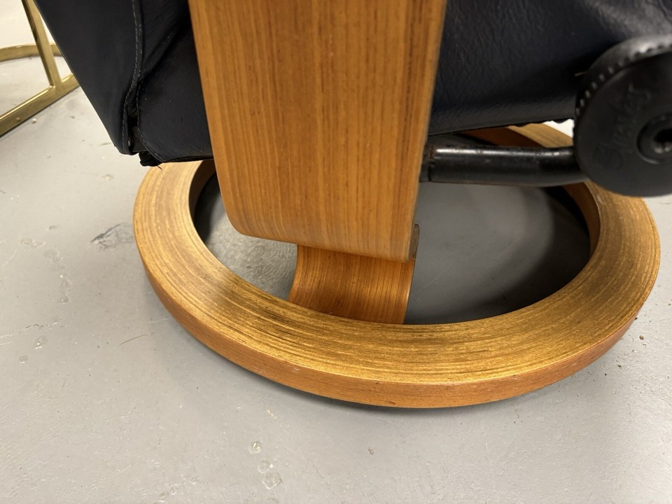 Mid Century Modern Ekornes Stressless Leather Recliner Chair/ Parts ...