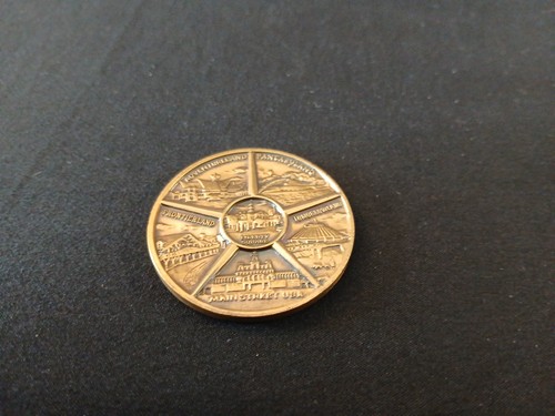 Vintage Walt Disney World Bronze Commemorative Coin / Token Liberty ...
