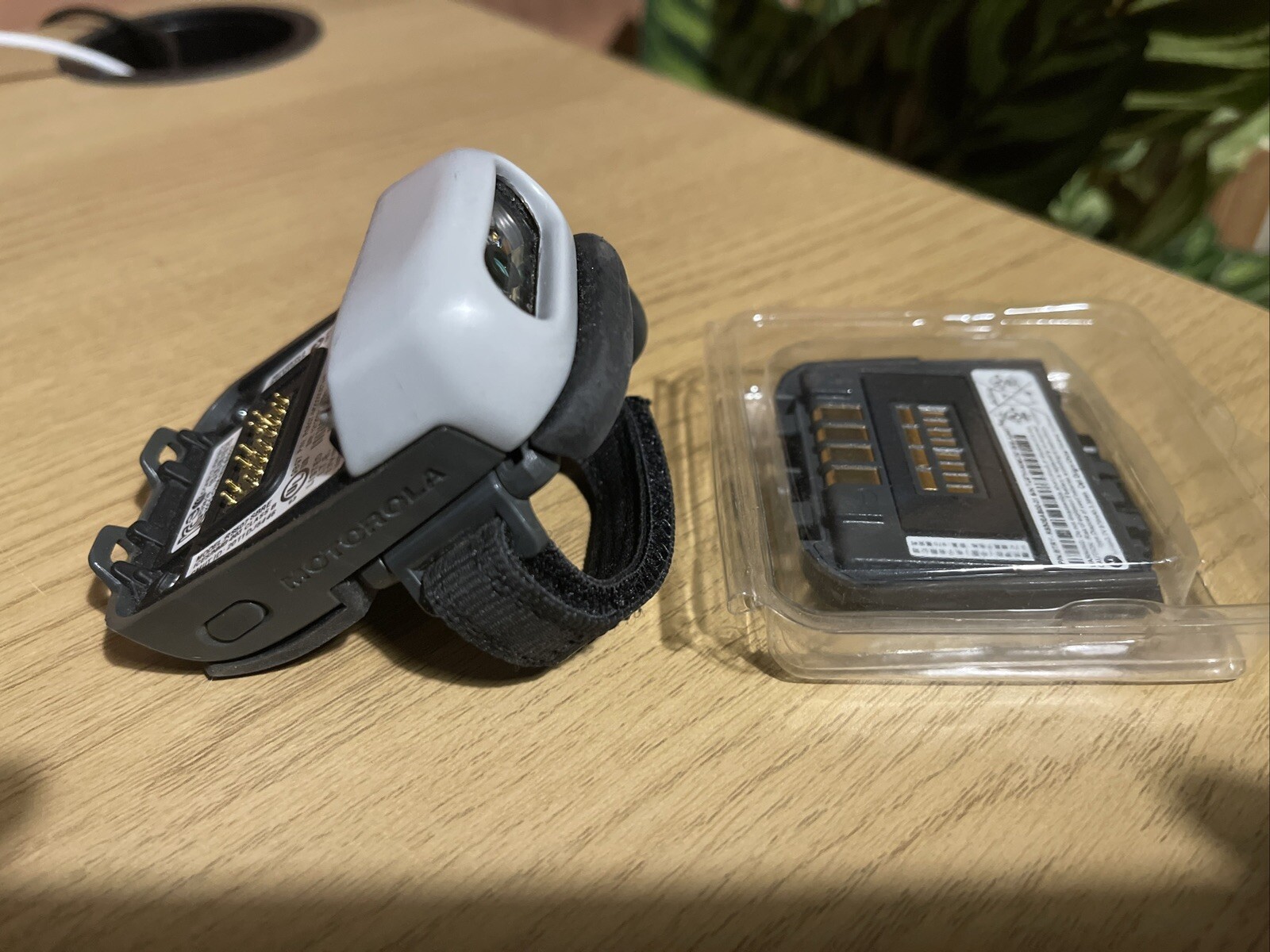 Symbol RS507-IM20000STWR Finger/Ring Scanner, 1D/2D SR, Manual Trigger ...