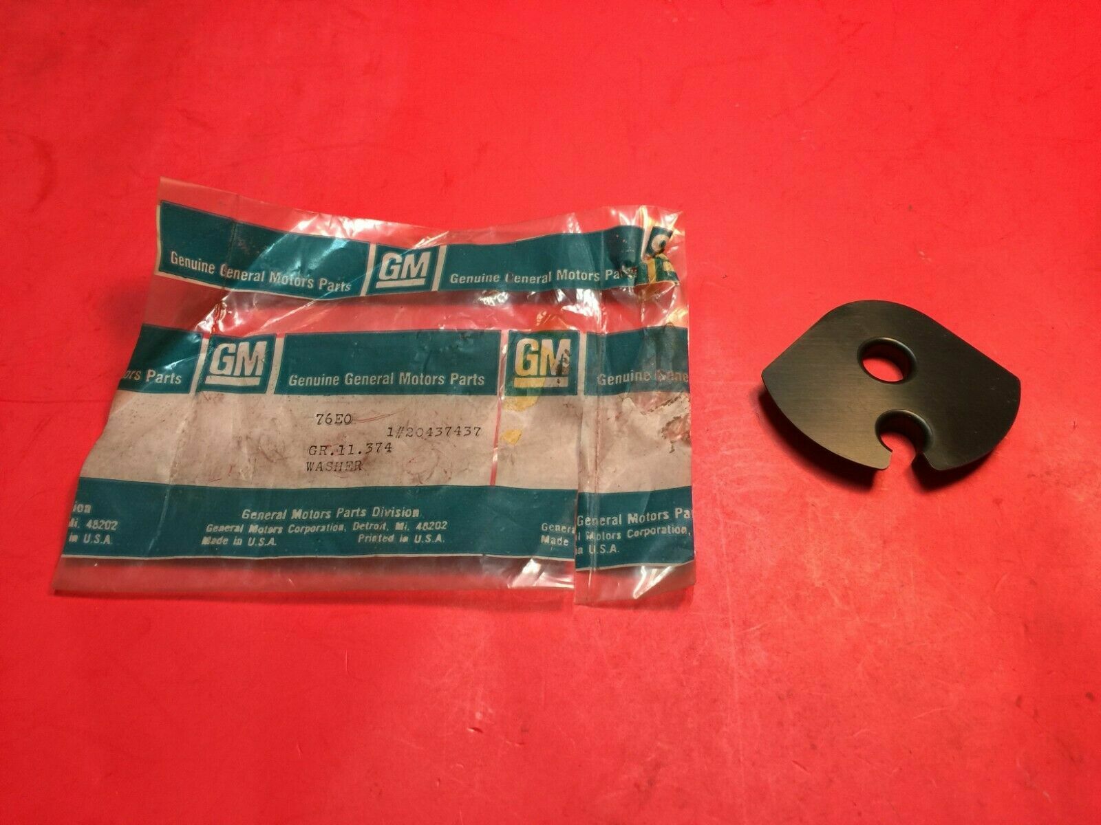 NOS OEM GM 20437437 Front Seat Arm Rest Anti-Rattle Washer | eBay