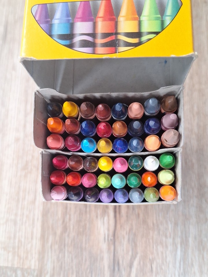 Vintage 1997 Crayola Crayon 48 Box Indian Red Dandelion Sea Green ...