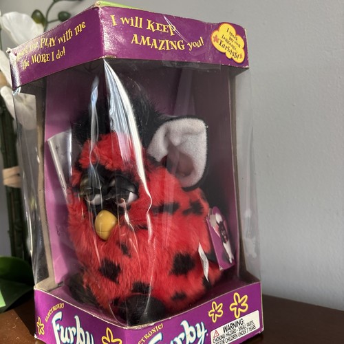FURBY (LADYBUG) BY TIGER ELECTRONICS 1999, MINT CONDITION, STILL ...