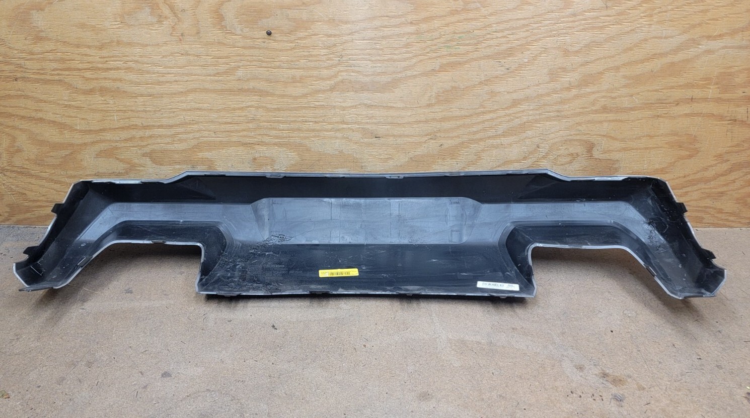 2021 2022 Chevrolet COLORADO Front Bumper Fascia Skid Plate Molding OEM ...