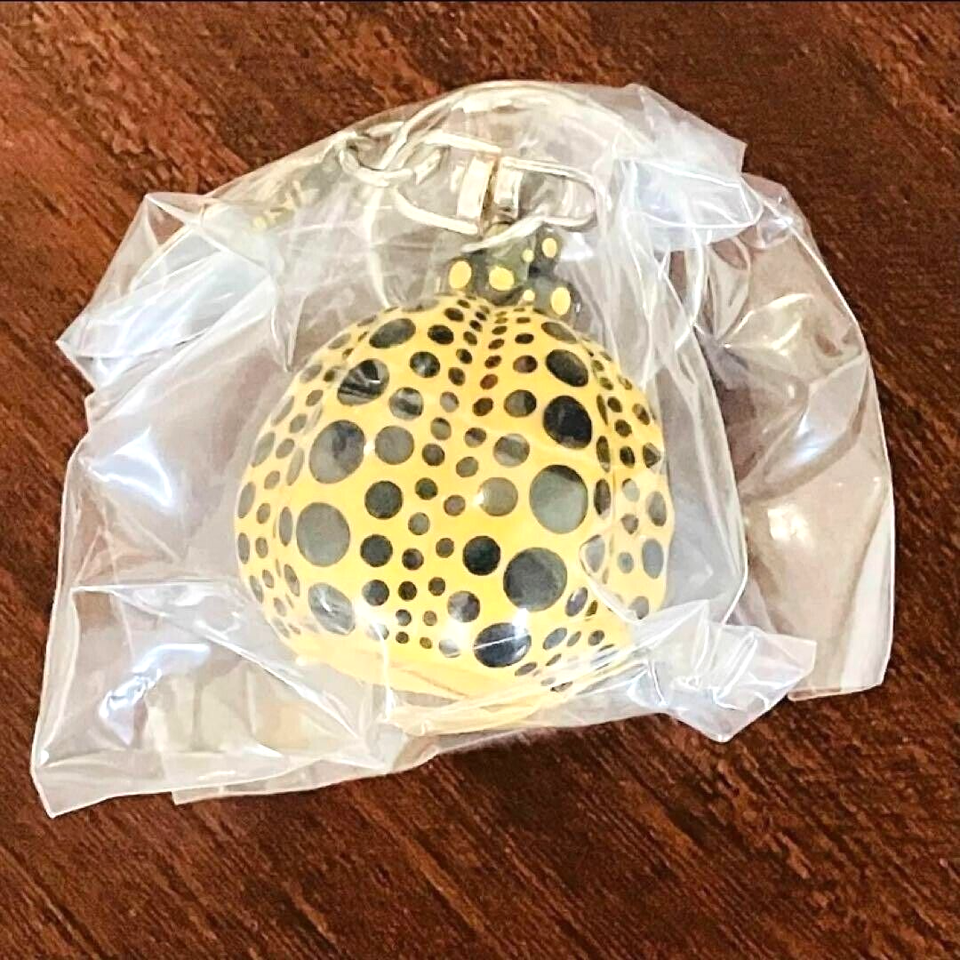 Yayoi Kusama Polka Dot Pumpkin Charm Key Ring Keychain Yellow MoMA New ...