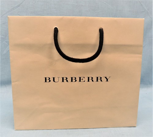 NEW BURBERRY BEIGE PAPER SHOPPING GIFT BAG CLOTHES GIFTS ACCESSORIES | eBay