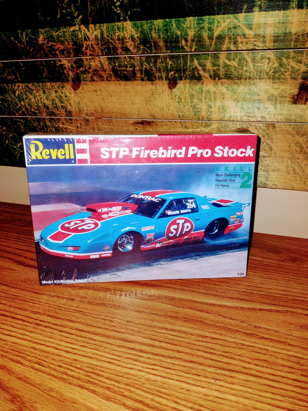 Revell STP Firebird Pro Stock 7498 Rickie Smith 1992 1:24 Model Kit ...