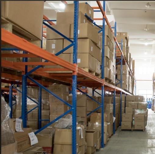 1Pcs New push-button switch YW1L-M2E01Q4R *bn | eBay