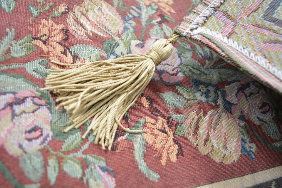 Elegant Floral Woven Tapestry Dining Table Linen Runners Throws Golden ...