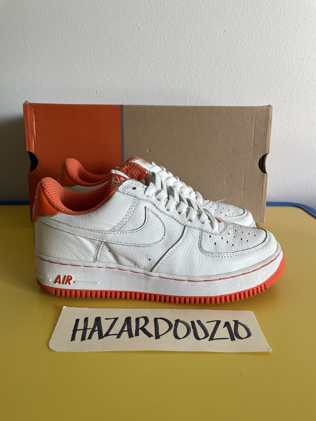 Nike AF1 Air Force One Vintage Safety Orange Size 7.5 - Gem