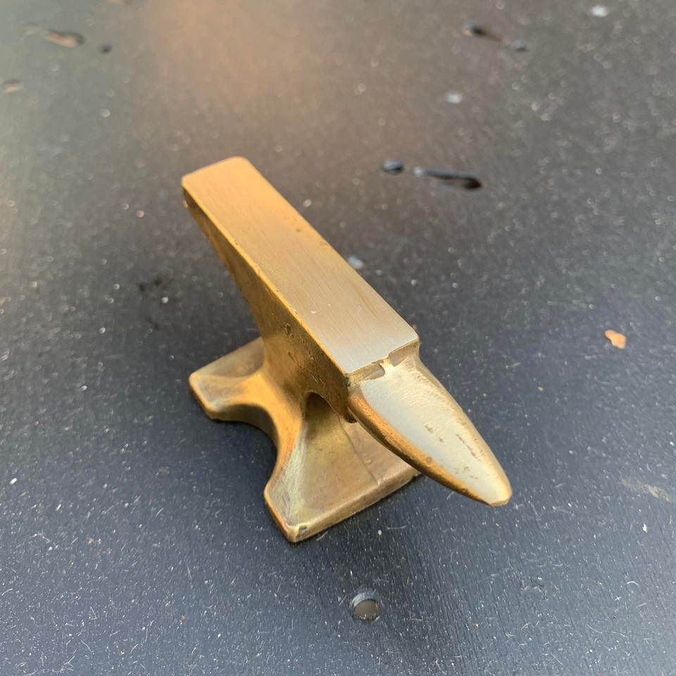 Vintage Small hobby/jewelry/paperweight solid brass anvil | eBay