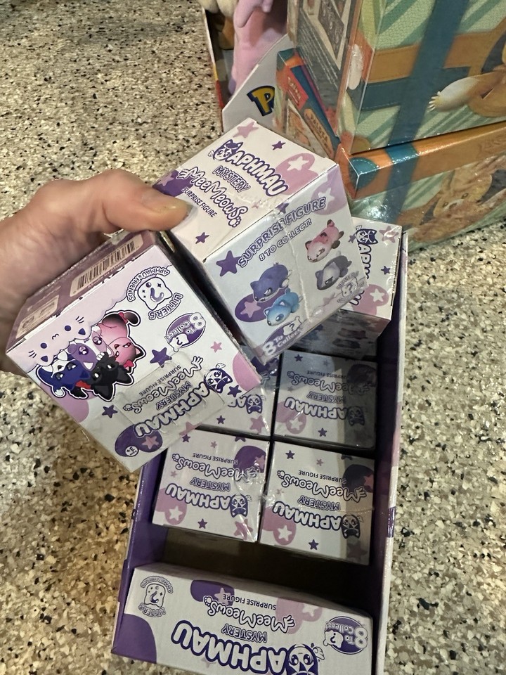 New Sealed LOT of 9 APHMAU MYSTERY MEEMEOWS LITTER 5 CAT FIGURES With ...