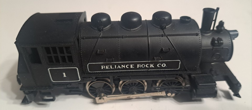 HO Scale RR Steam Engine 0-6-0 Reliance Rock Co doesn't run No Reserve ...