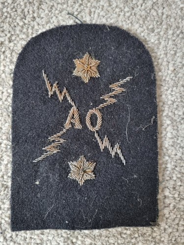 Royal Navy Electrical Mechanic, Ordnance (Air), Leading Rate Badge ...