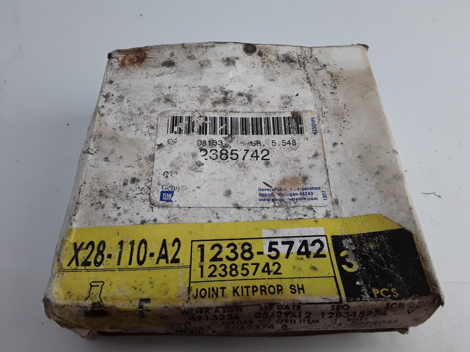 NEW GM 88964413 Drive Shaft Universal Joint Front For Cadillac ...