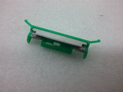 0009912570 NEW OEM Roof Molding Front Clip 07-13 MERCEDES S550 5xMB-3-2 ...
