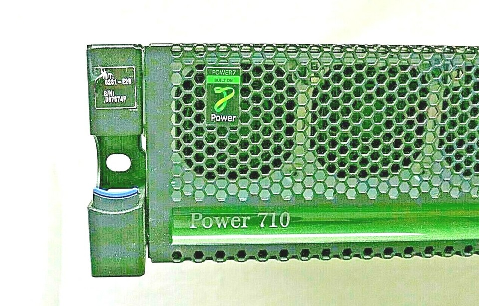 IBM 8231-E2B 8-CORE Server 3.7Ghz 8GB Mem 146GB HDD Powervm Impresa ...