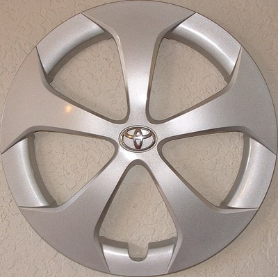 factory genuine made by toyota Prius hub cap wheel cover 2012 2013 2014 ...