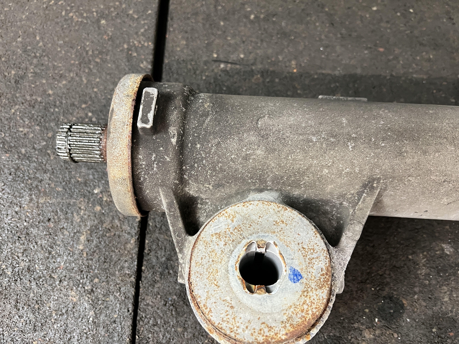 18-22 CHEVY TRAVERSE AWD REAR DRIVE SHAFT TORQUE TUBE | eBay