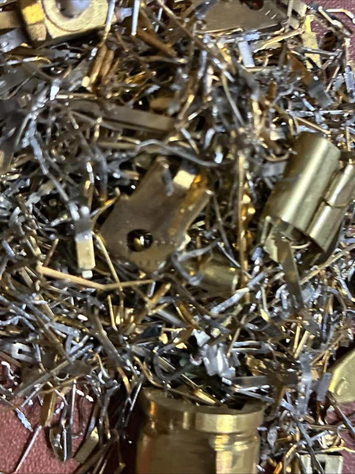 215 Grams GOLD PLATED PINs VINTAGE Computer Connectors Scrap Electronic ...