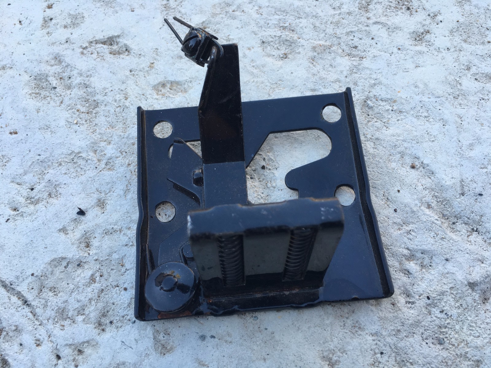 Porsche 356 Engine Lid Latch (Lower Part) C#20 | eBay