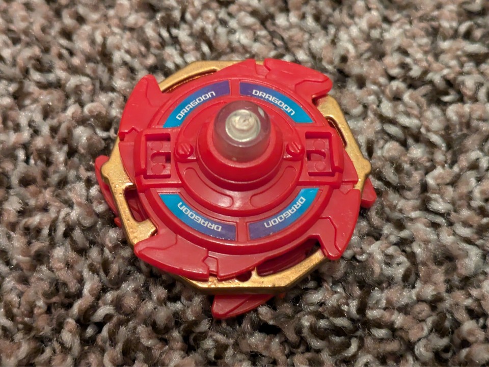 Dragoon V Red + stickers Beyblade TAKARA TOMY OLD GENERATION | eBay