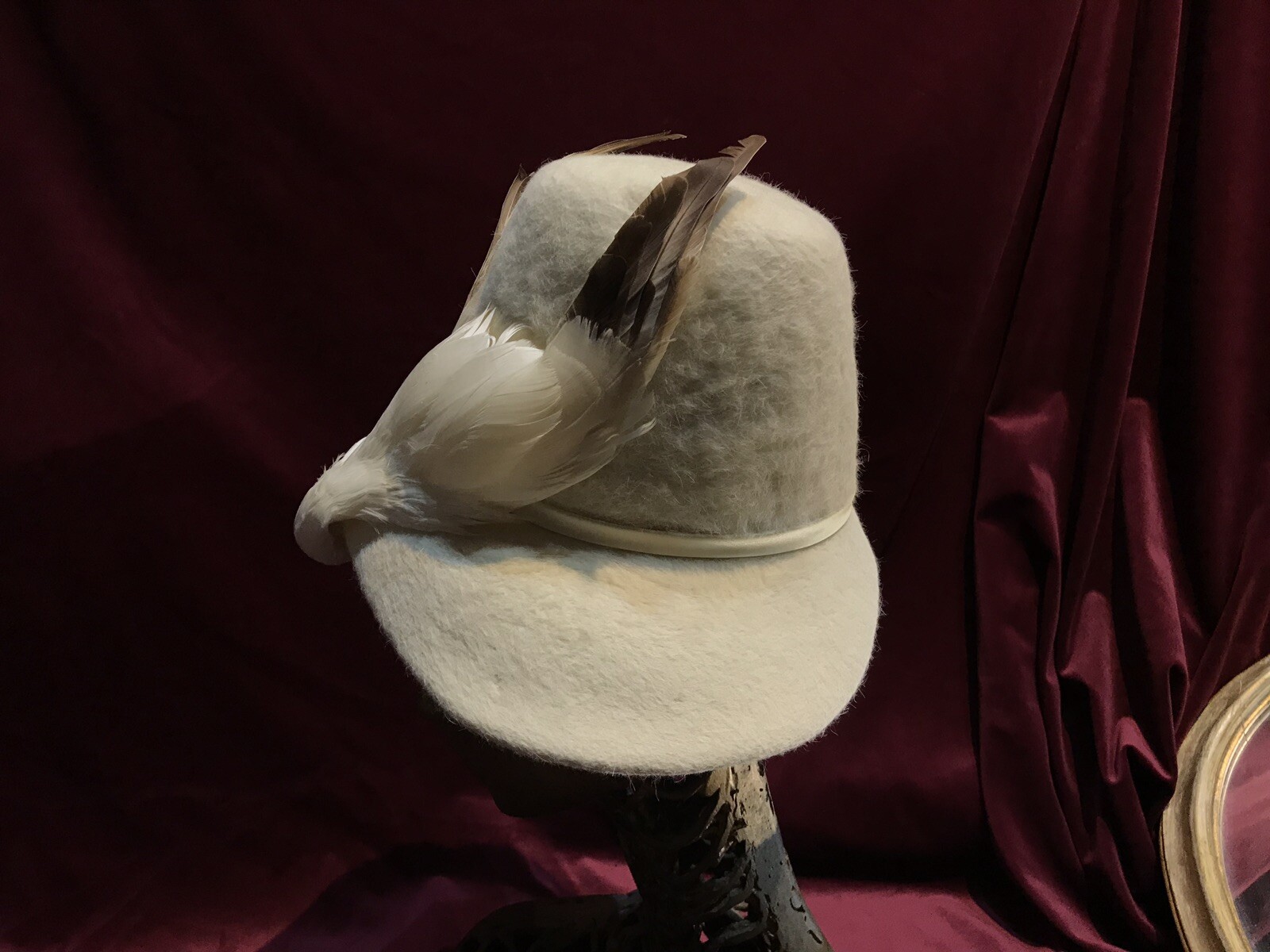 40s Felt Hat Bird White Feathers Vintage 60s Creme Roni Tilt High Crown ...