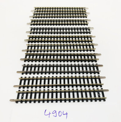 4904 Straight Track 4 3/32in 8 Piece Minitrix N Gauge Top | eBay