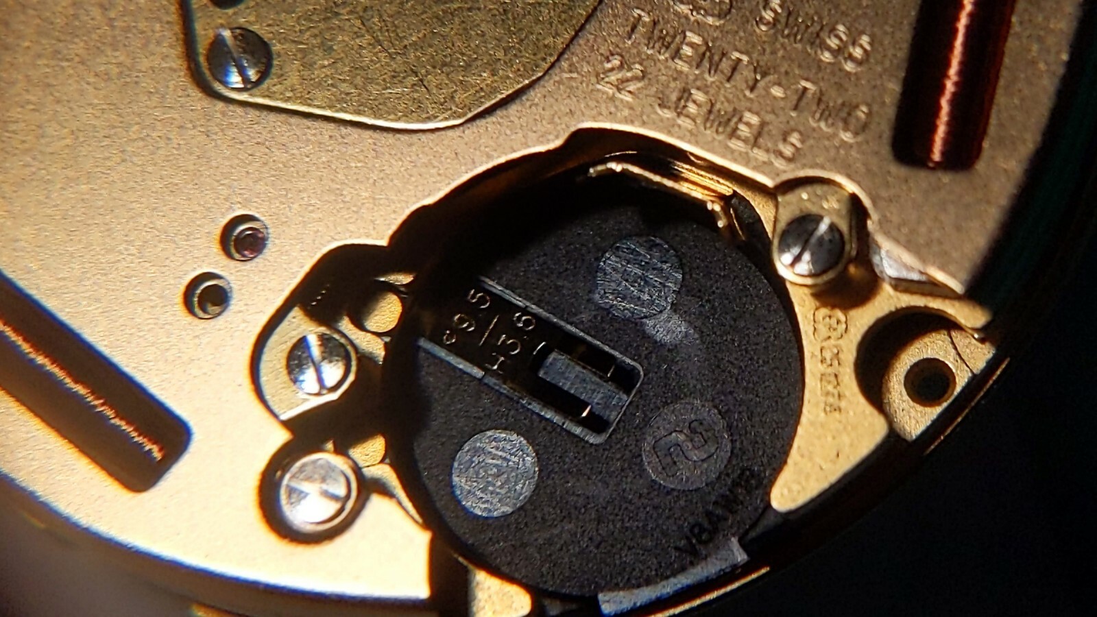 ETA 251.274 Watch Quartz Movement 22 Jewels Date @ 4 Position slanted ...