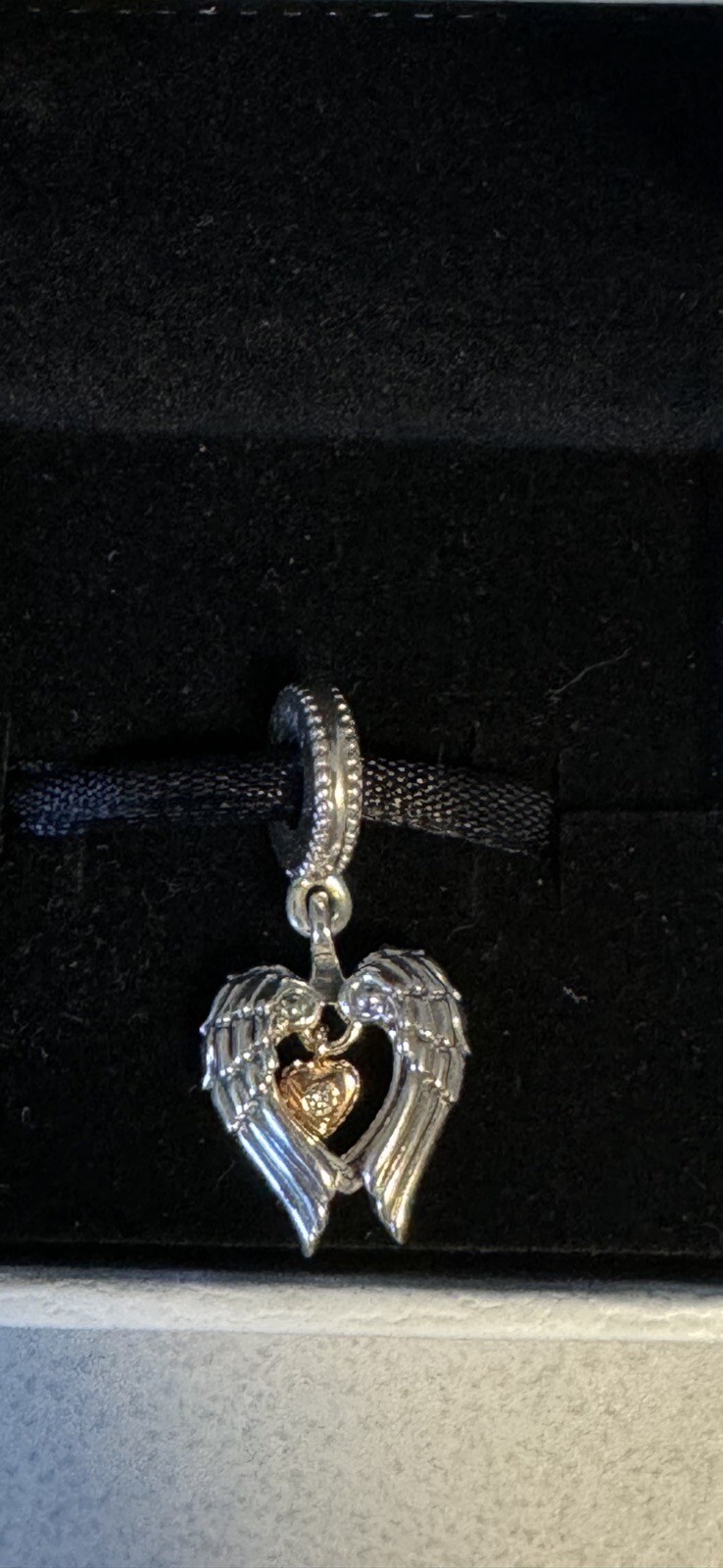 Pandora Club 2021 Angel Wings & HeartDangle Charm | eBay