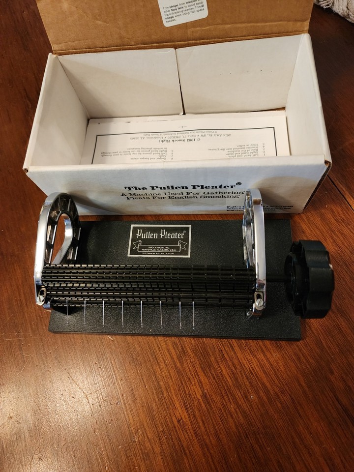 Martha Pullen Pleater Smocking Machine, Instructions, Needles, Original ...