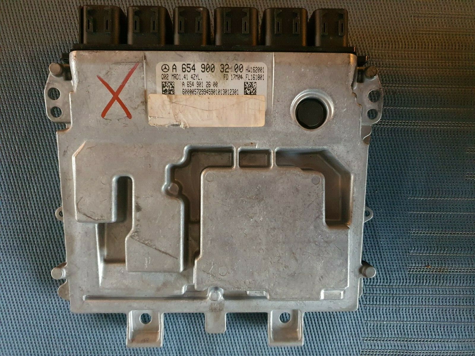 ECU ENGINE MERCEDES A6549003200 0281033490 //Fast courier ups express 1 ...