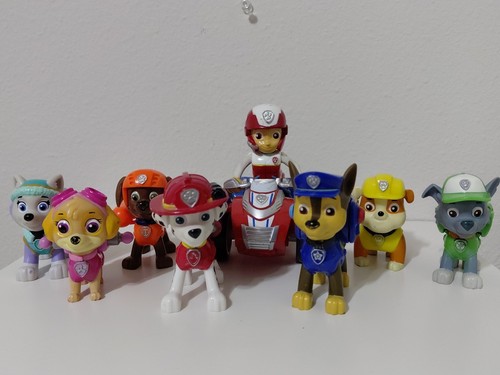 Paw Patrol Pups Lot of 8 Figures Marshall Chase Rubble Zuma Rocky ...