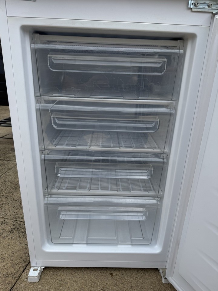 Integrated Fridge Freezer Curry’s Essentials | eBay UK