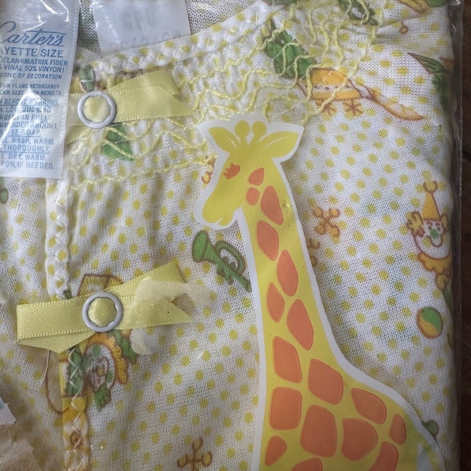 New Vintage Carters Sacque Set Layette Size Yellow Giraffe Print Baby ...