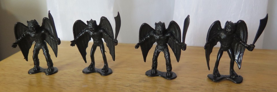 Lot 12 DFC 1981 Dragon Riders of the Styx Plastic Toy Figures 54mm ...