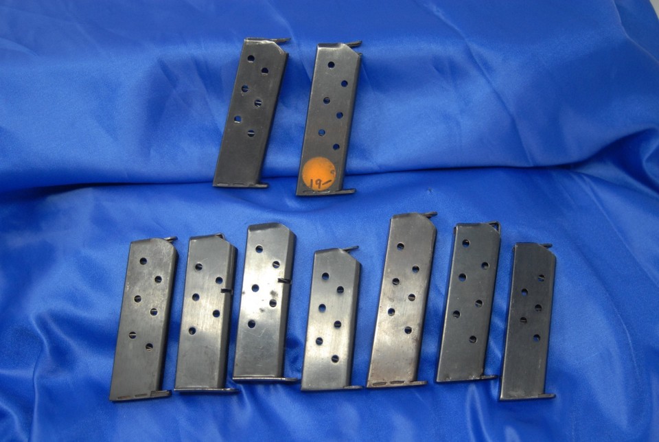 Miscellaneous Lot Of 9 Unbranded Pistol Magazines Under 10 Round 32 Cal ...