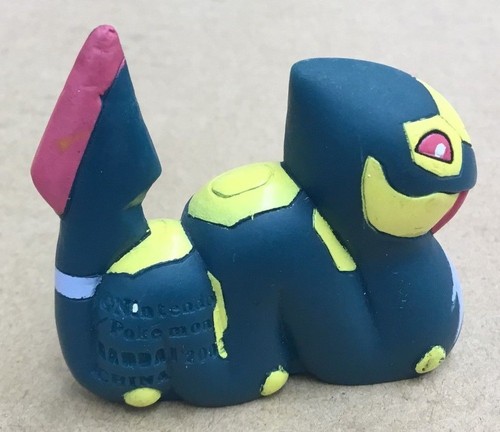 2002 Pokemon Finger Puppet Seviper Figure Gotta Catch Them All Nintendo ...