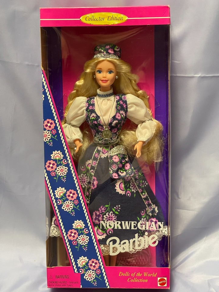 NORWEGIAN BARBIE DOTW - 1995 - COLLECTOR EDITION | eBay