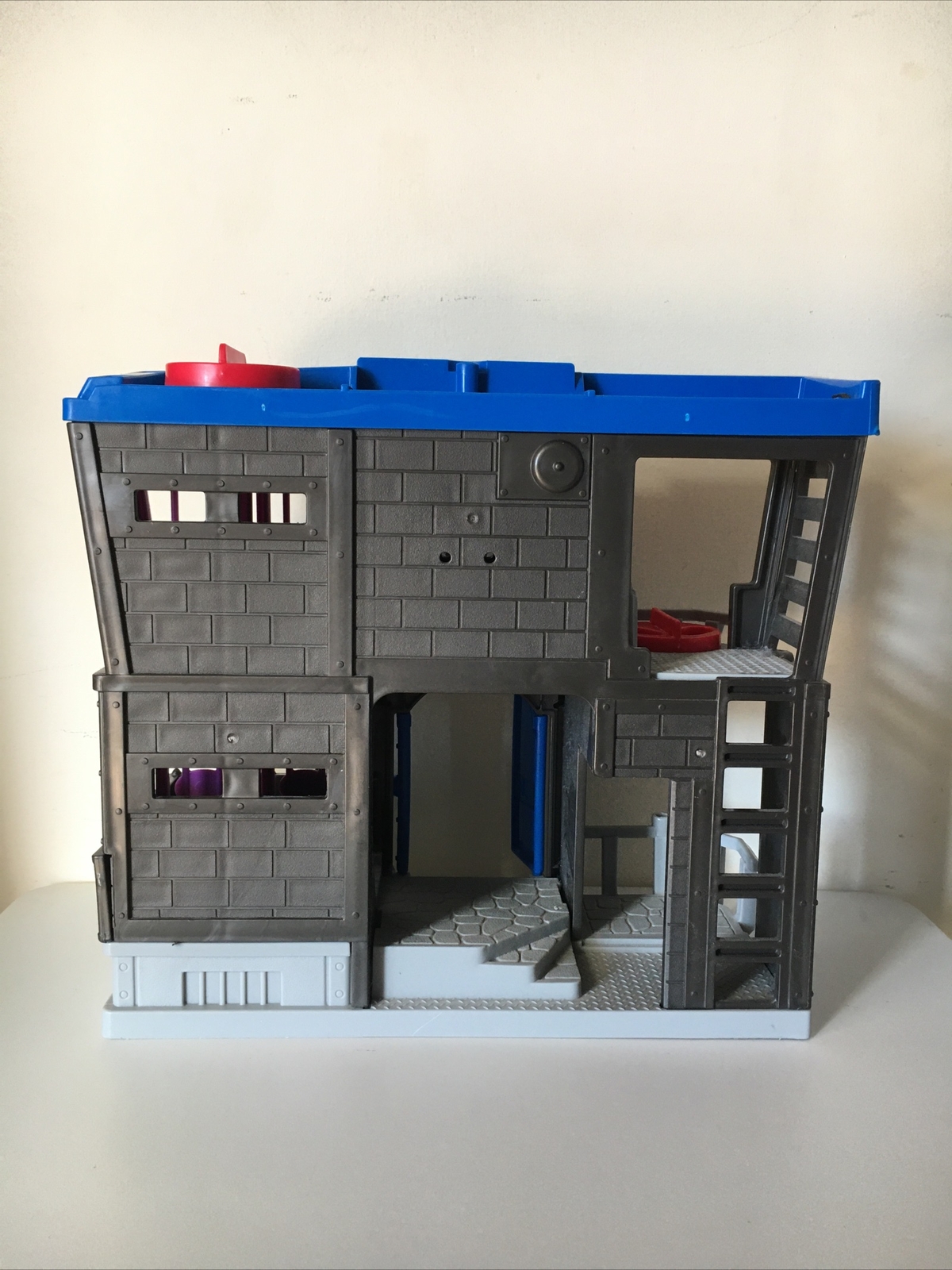 2012 Mattel Batman Gotham City Jail Toy Place Set - DC Comics | eBay