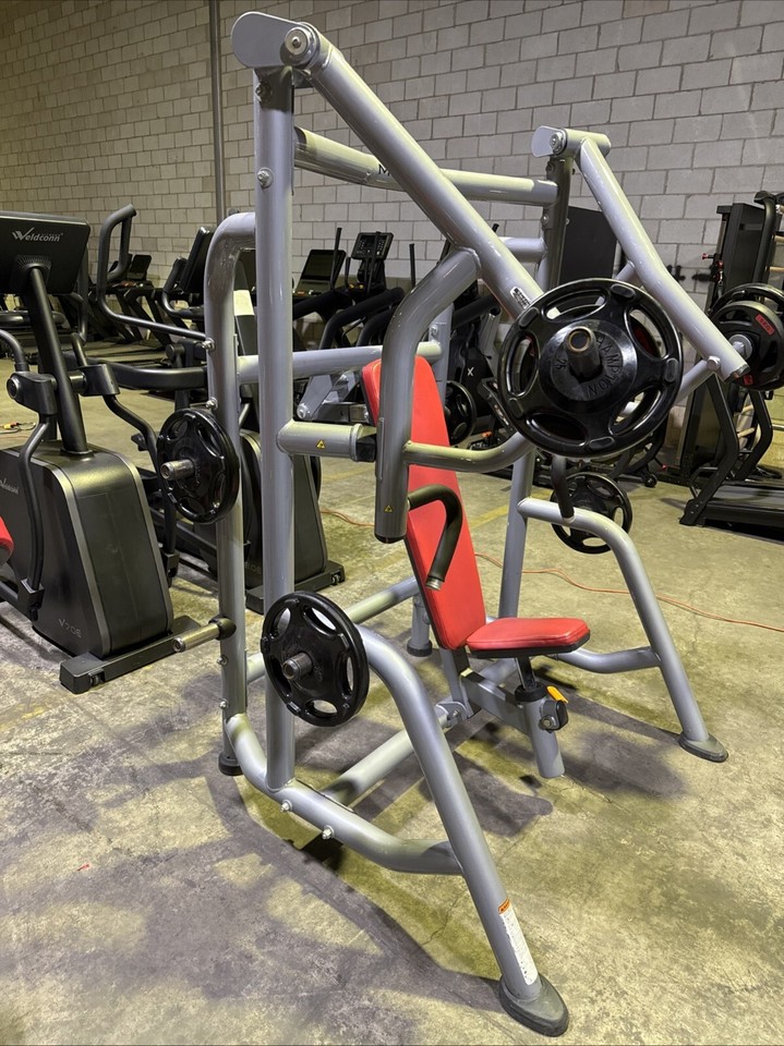 Matrix Plate Loaded Chest press | eBay